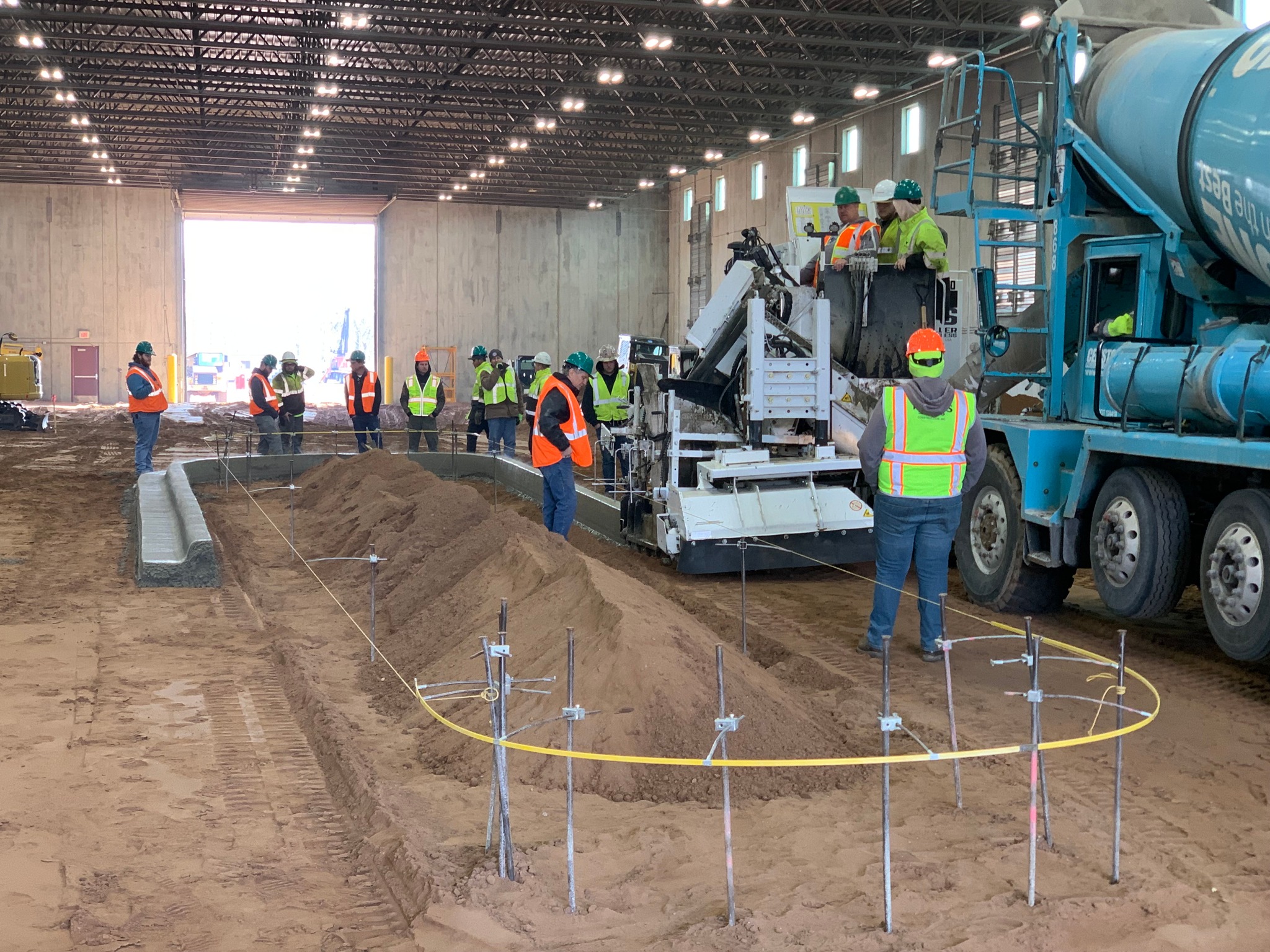 Miller Formless Co. leads training session at the Operating Engineers ...